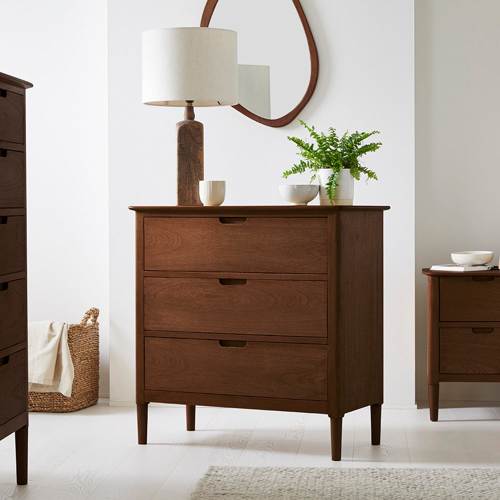 Walnut wood chest of drawers store